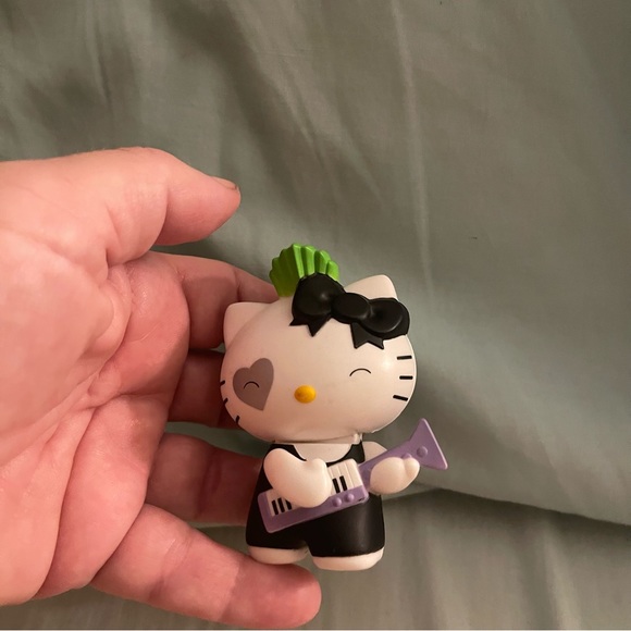 McDonald's | Toys | 29 Mcdonalds Hello Kitty Rocker Figurine | Poshmark